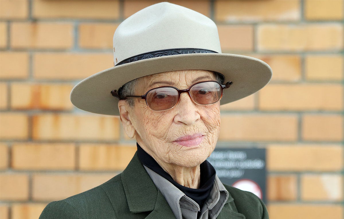 Win a Copy of the Murder Mystery, "A Shimmer of Hummingbirds" | Audubon